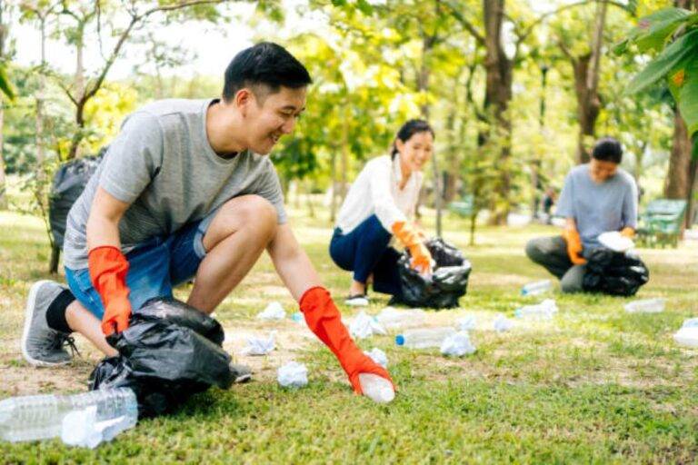 Volunteer Opportunities Toronto for Students - VWAT Family Services